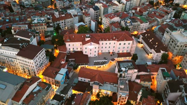 Istanbul Kent University Tuition Fees - Ranking & Programs