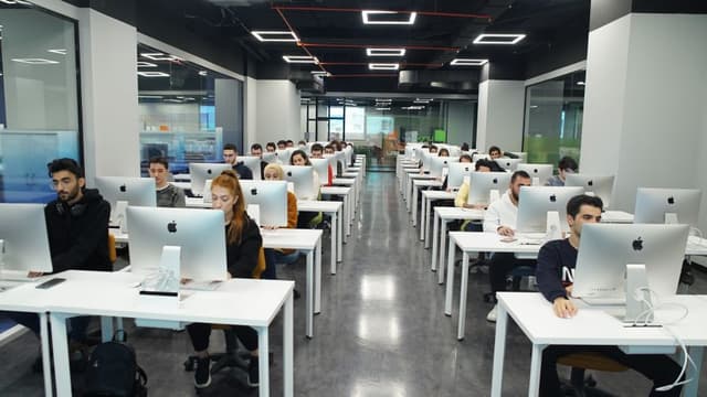 Istinye University Tuition Fees- Ranking & Programs